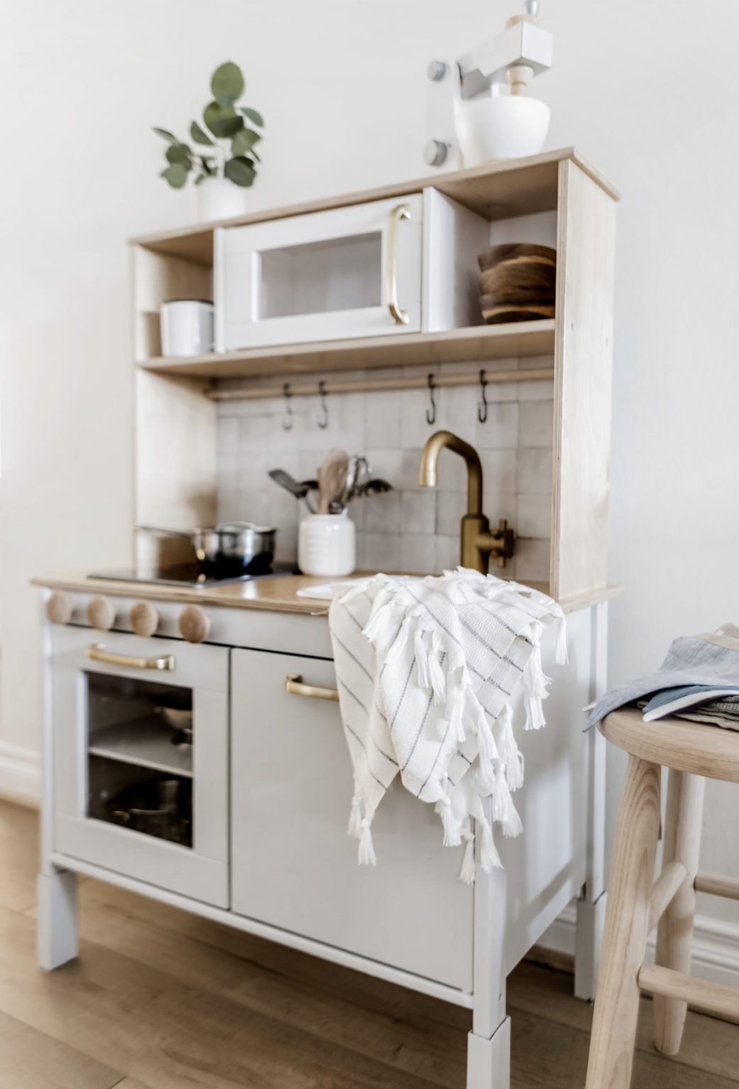 Toddler Kitchen Makeover – Halfway Wholeistic